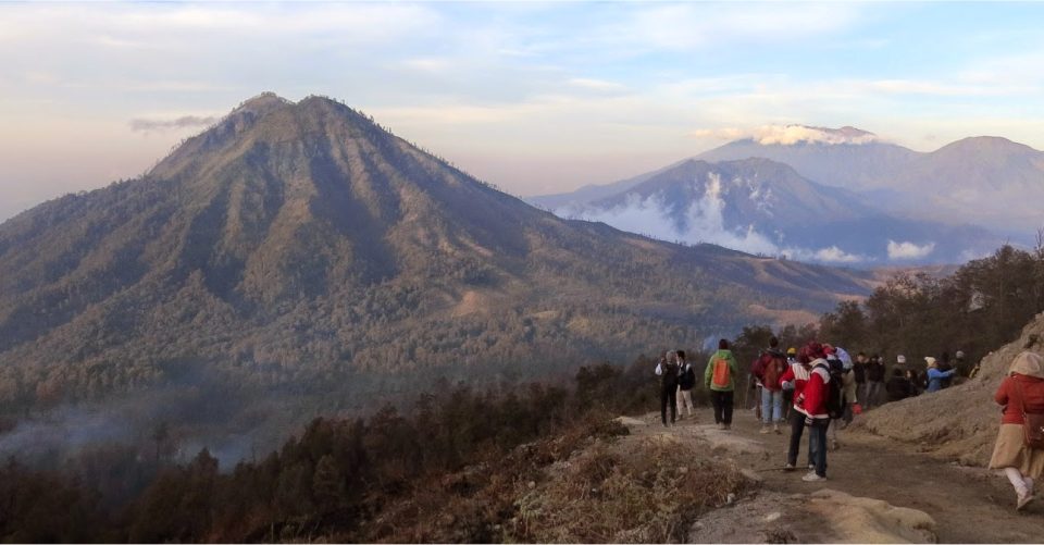 Mount Ijen Tour from Bali Airport or Others Area in Bali